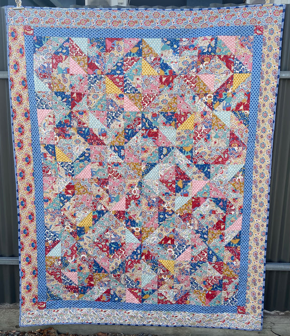 Florence in Jubilee Quilt pattern – Ruby & Kate